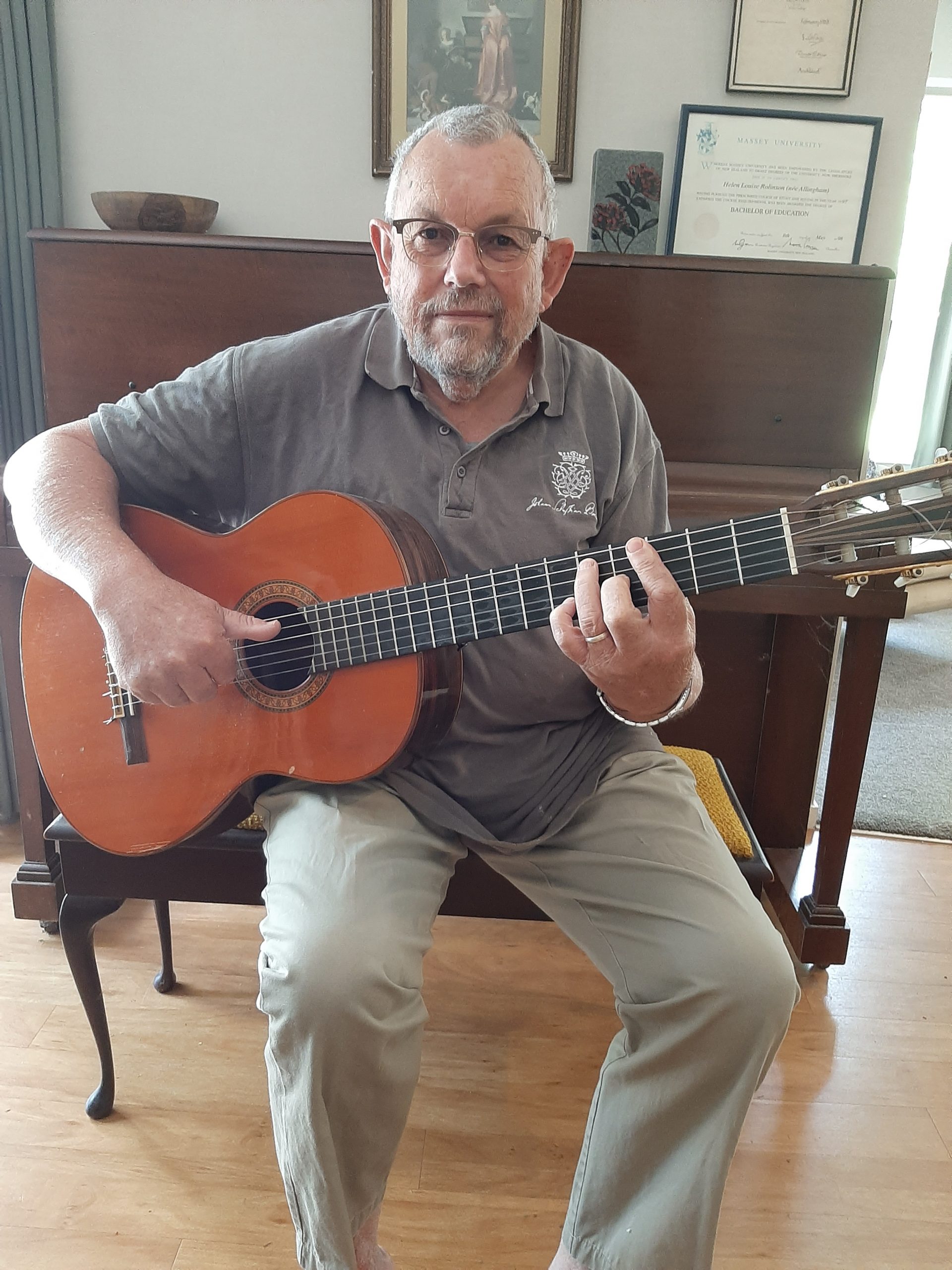 Peter Rolinson - NZ Music Teachers Online