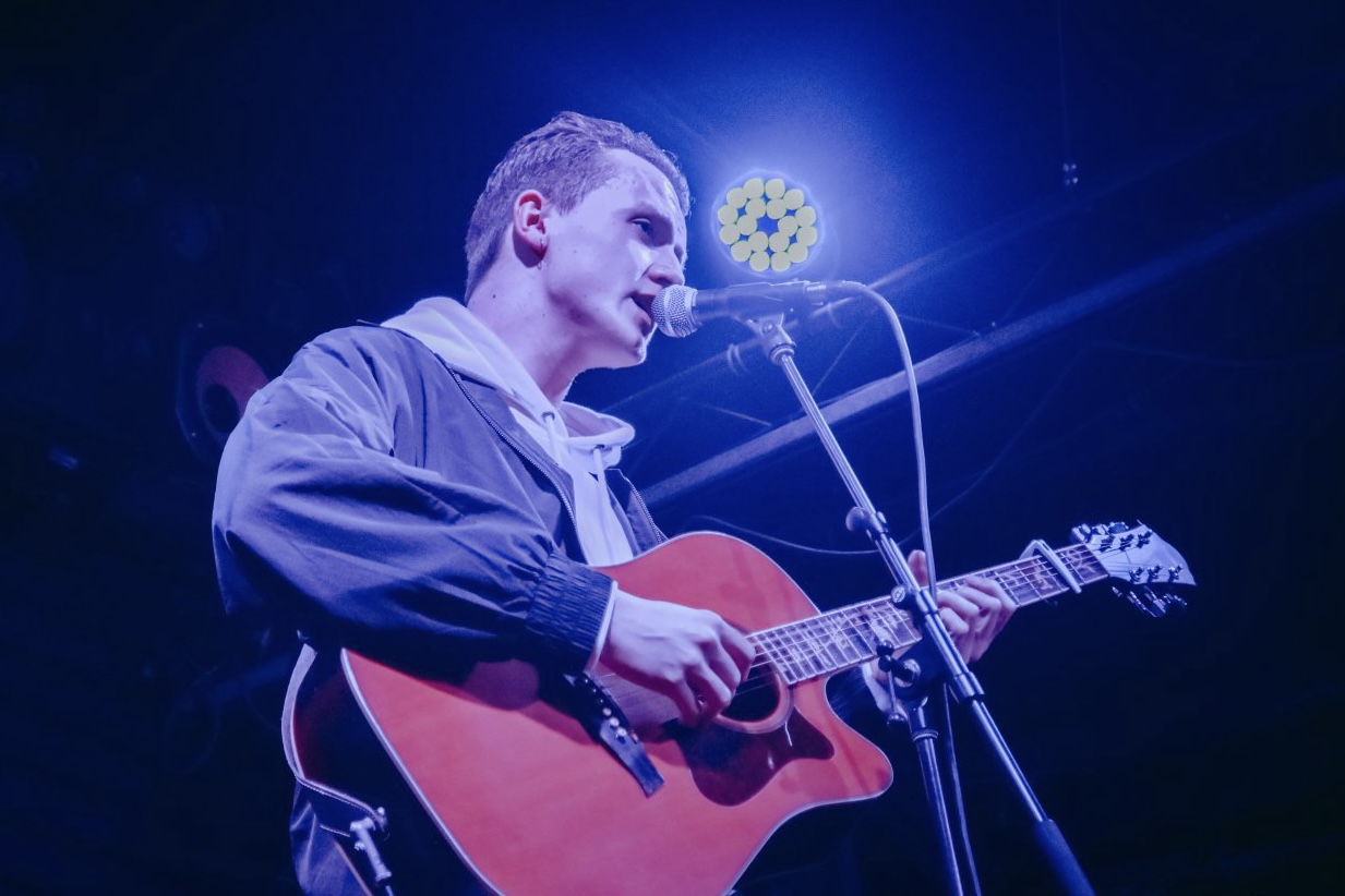 Chris Bates Nz Music Teachers Online